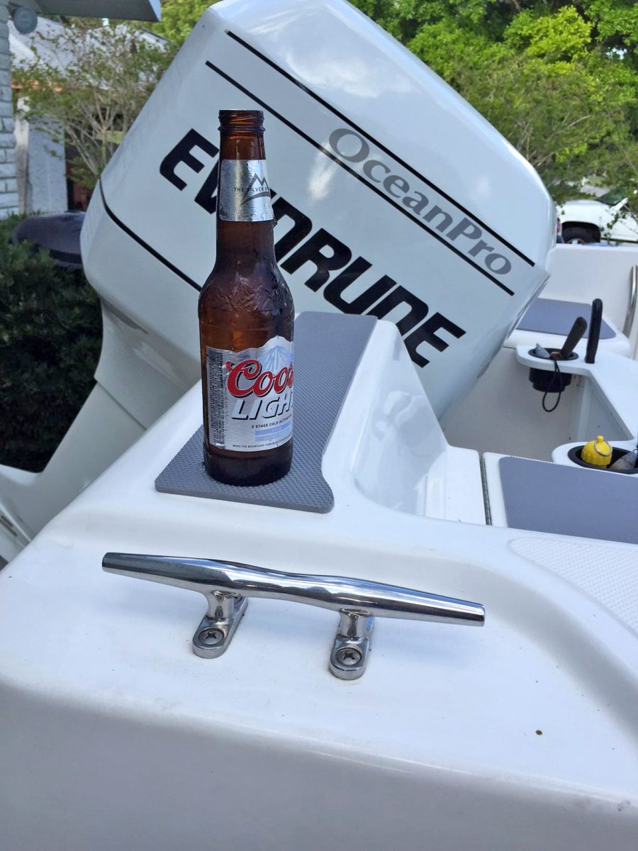 HydraSports 2250 - DIY SeaDek - Part 3 - SeaDek