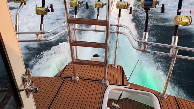 Replacing Teak With SeaDek - SeaDek