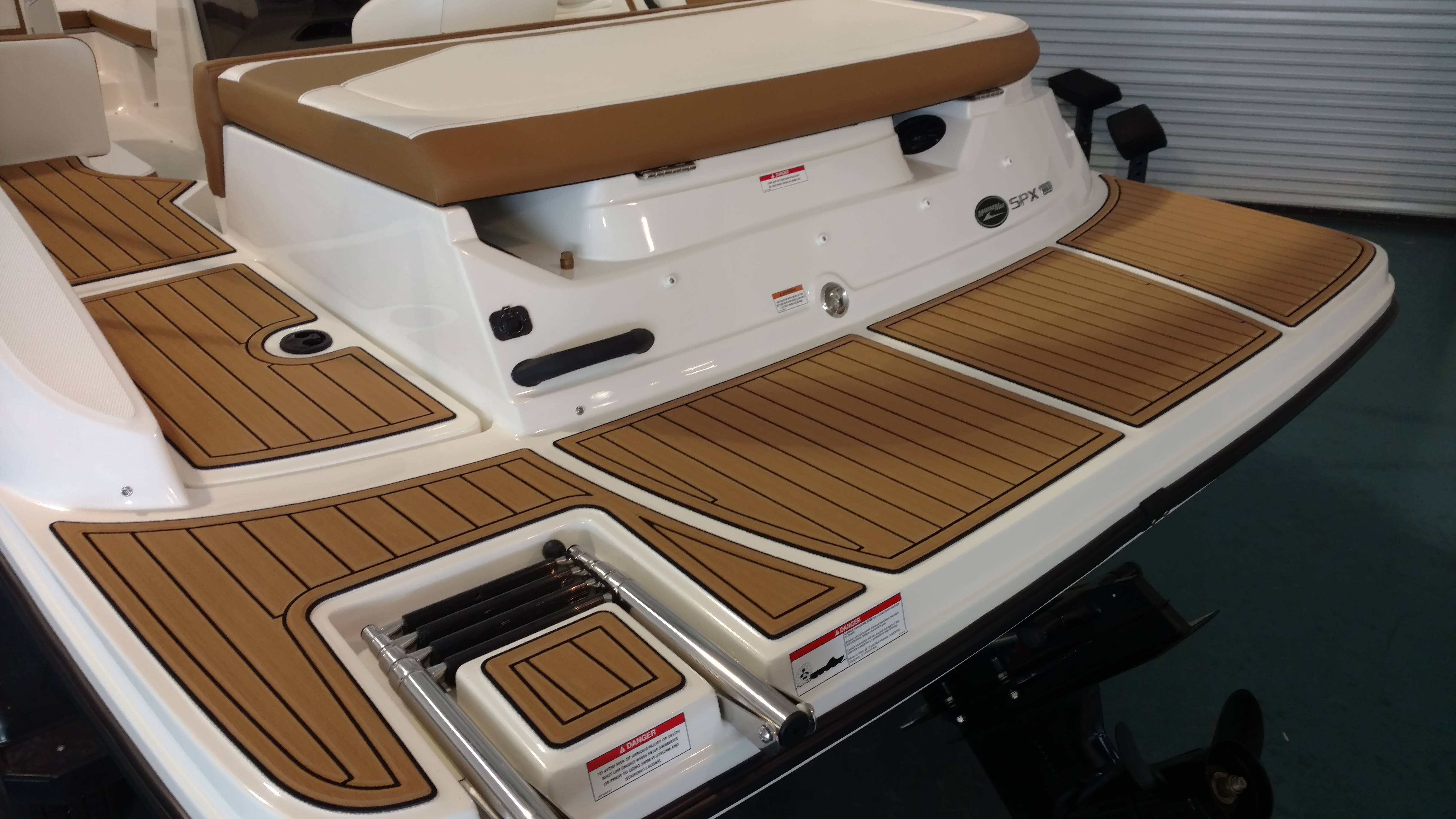 SeaDek on a Sea Ray 190 SPX - SeaDek