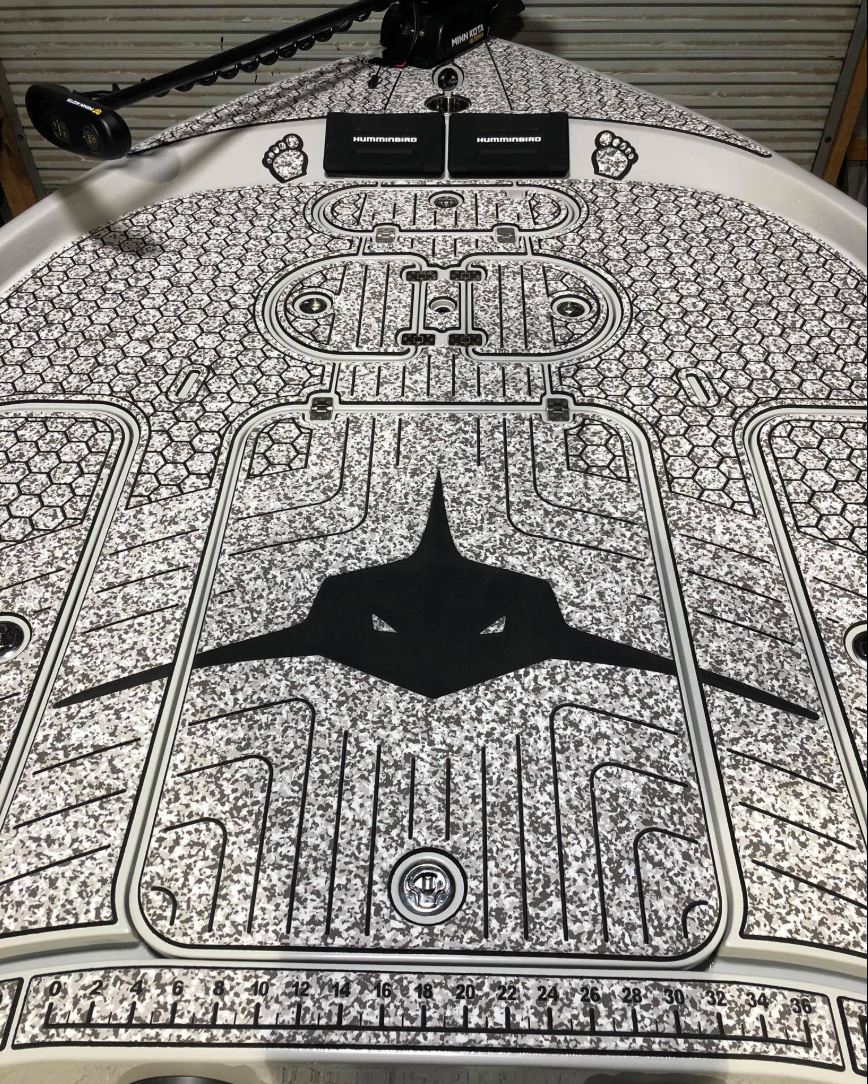 Custom SeaDek on a Turner Boatworks 2410 VS - SeaDek