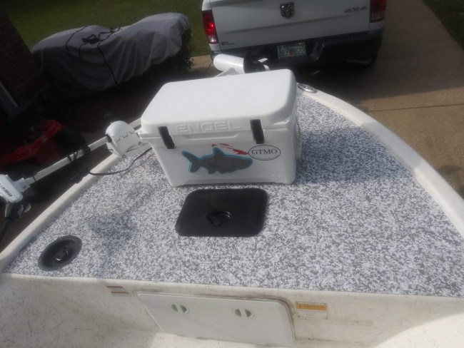 DIY SeaDek on a Mako 181 - SeaDek